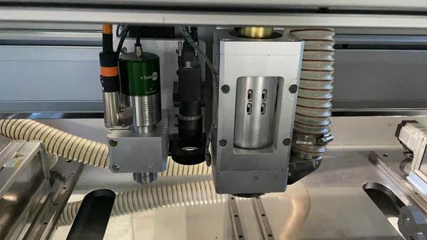 ความแม่นยํา 0.02 มม PCB Depaneling Router เครื่องตัดแท็บและ V-cut Boards